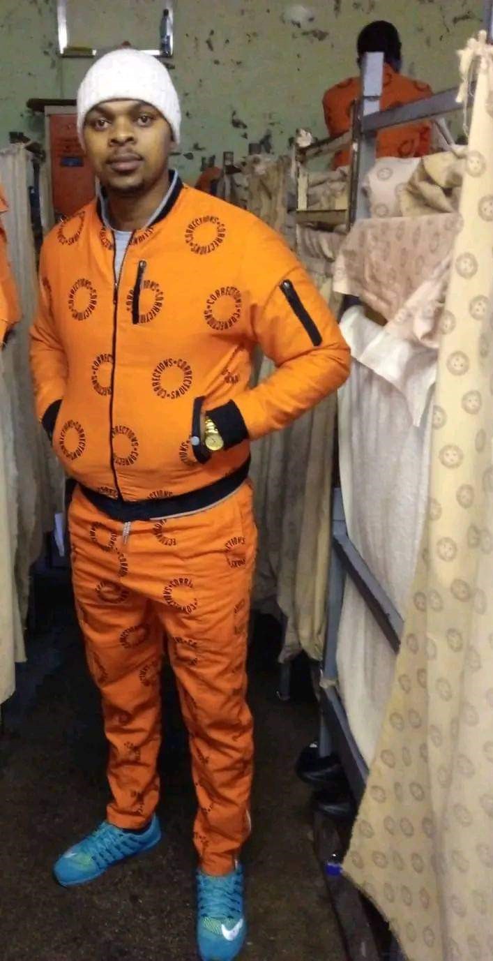 Inmate Who Flaunted 'Designer' Prison Garb In Hot Water, Cellphone ...