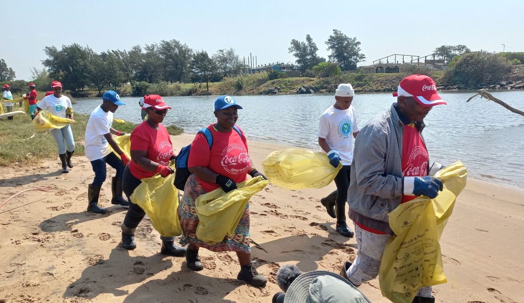 Volunteers Collect 1 000 Refuse Bags Of Waste In Coastal, River Clean-Up - The Bulrushes