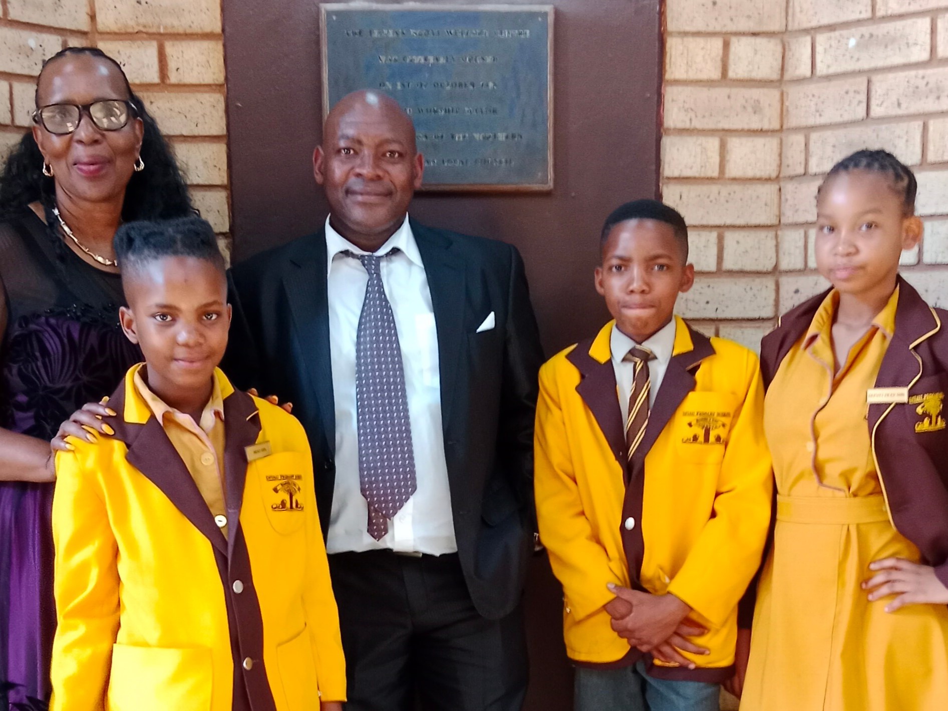 Soweto Primary School Honours 89-Year-Old Ex-Principal Edward T.M Tenza ...