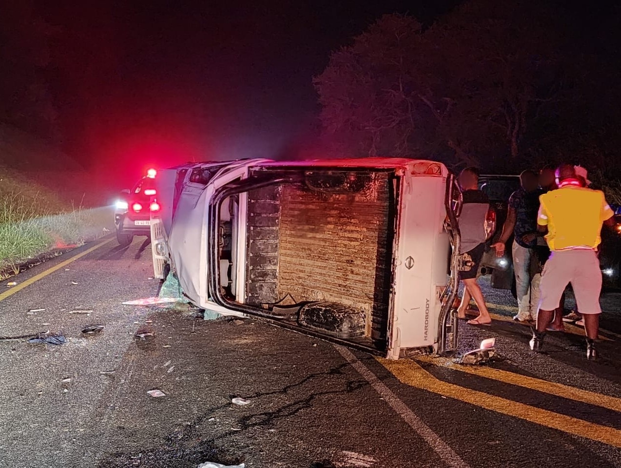 Bakkie Rolls In Three Hills, 3 Ejected, 1 Declared Dead On The Scene ...