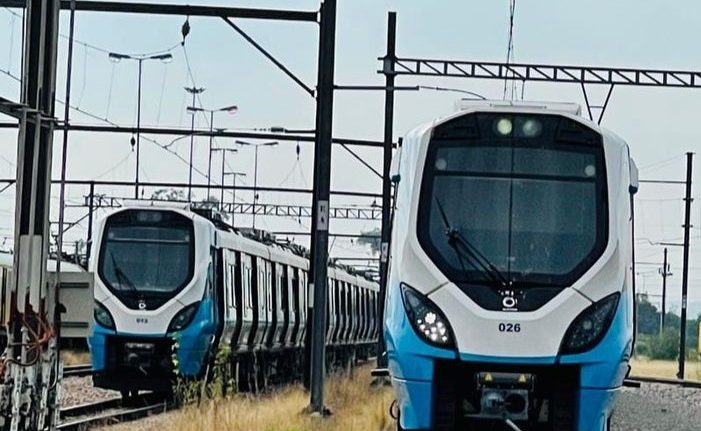 Gauteng Metrorail Service Disrupted On Most Lines By Cold Weather Snow Gauteng Metrorail Service Disrupted On Most Lines By Cold Weather Snow