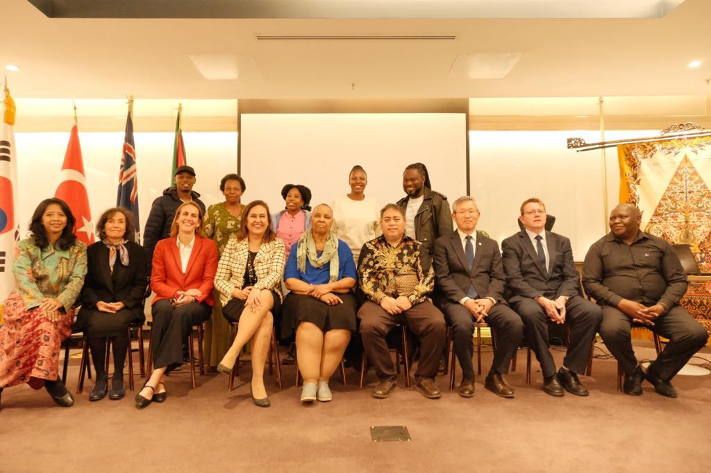 MIKTA Holds Batik, Wire Jewelry Training In Rustenburg - The Bulrushes