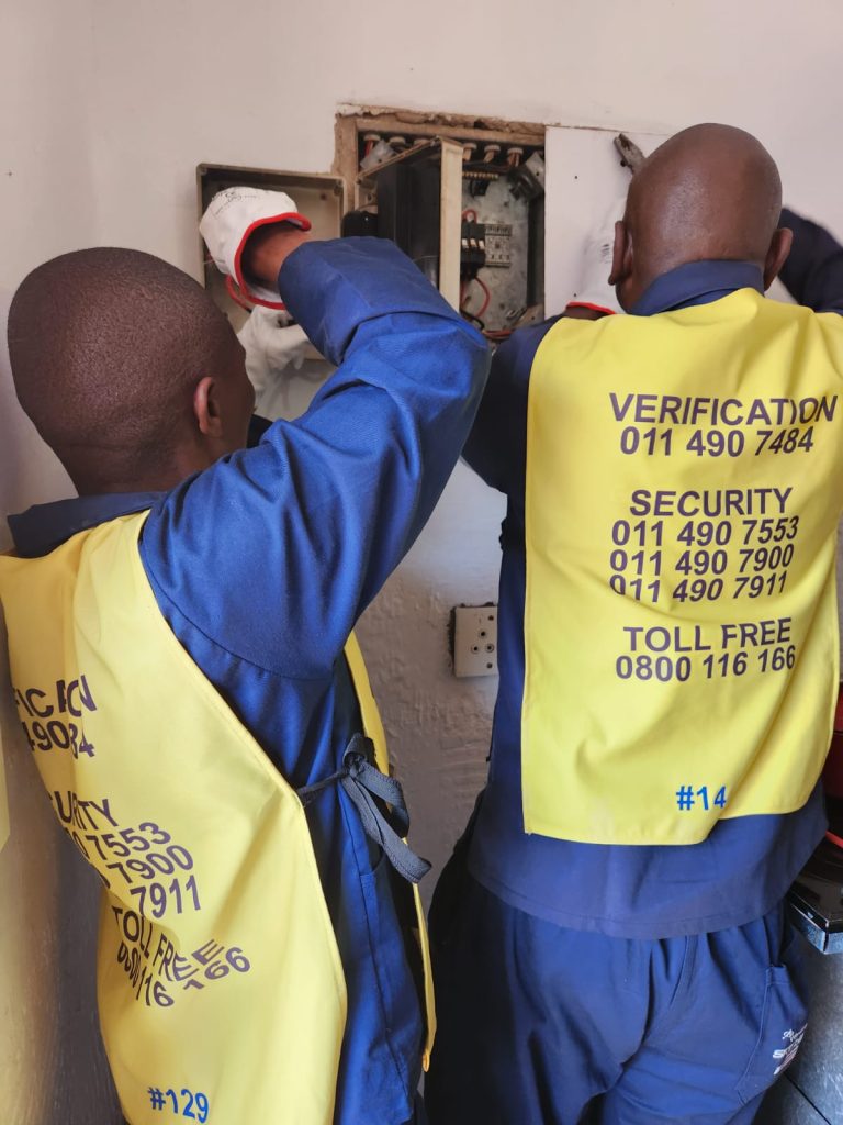 City Power Launches Smart Pre-Paid Meters In Alexandra - The Bulrushes