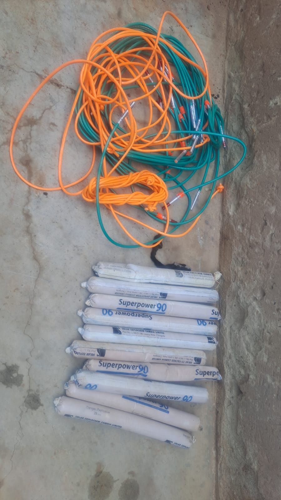 Bust: Police, Army Swoop Nabs 100 'Zama Zamas' For Illegal Gold Mining ...