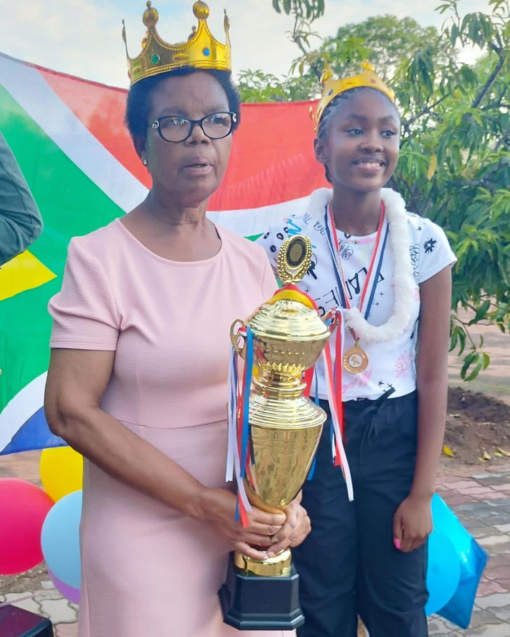 Spelling Bee Champion: 13-Year-Old Lesedi Seemane Says 'It Feels Good ...