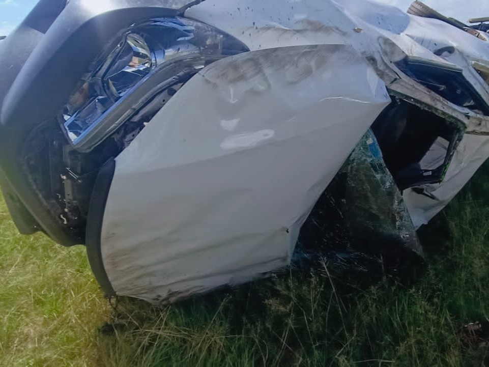 Deadly Car Crash: 3 Die After Toyota Bakkie Overturns Along N12 Near ...