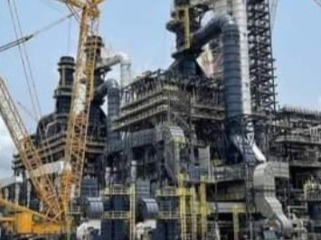 Making History: Dangote Petroleum Refinery Begins Production - The ...