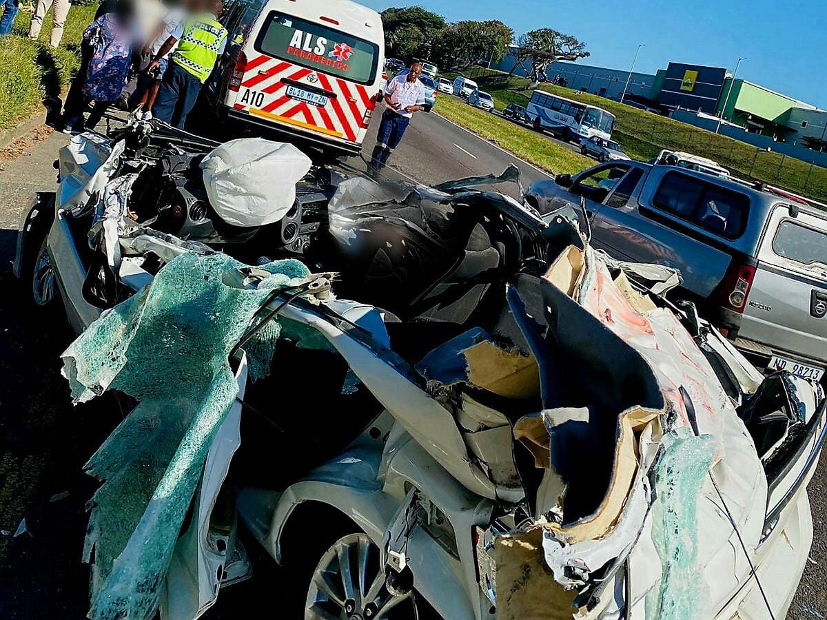 Durban: 2 Females Die In A Car Collision Along N2 South Bound, Near ...