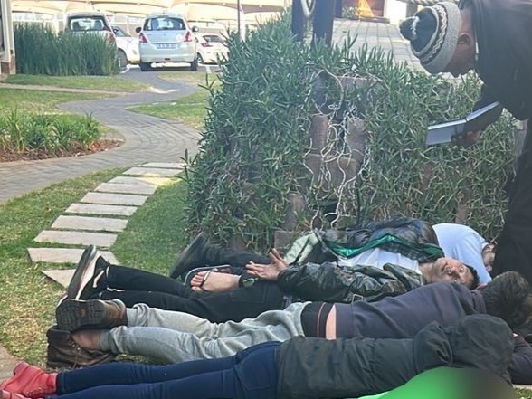 SA Police Rescue Kidnapped Zimbabwe Businessman, Arrest 14 Suspects ...