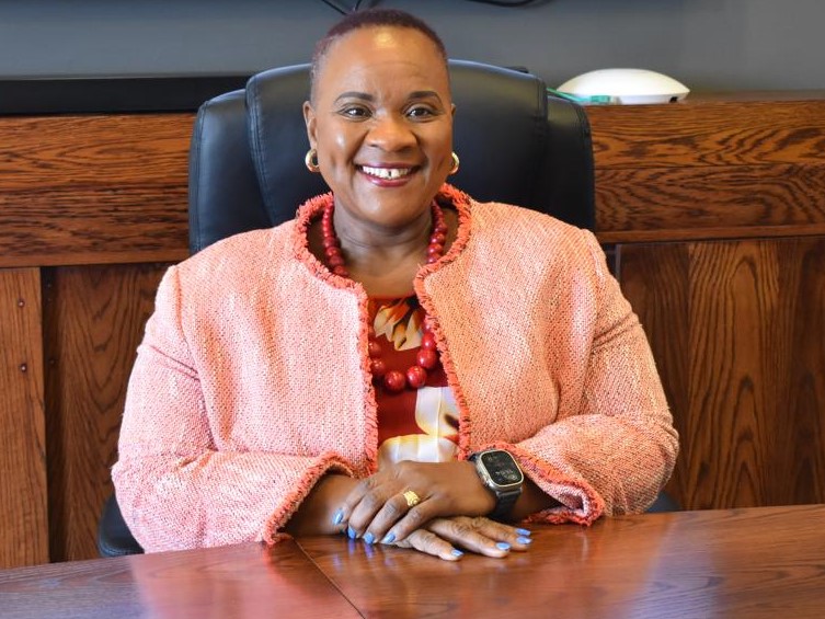 Professor Nokuthula Sibiya Appointed New MUT Vice-Chancellor - The ...