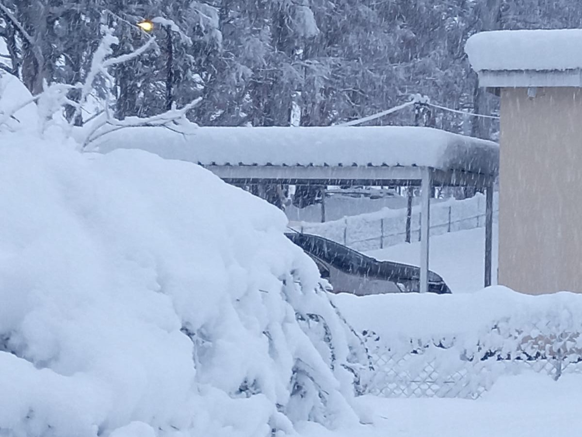 Heavy Snowfall: BMA Closes Sani Pass, Boesmansnek, Monontsha Ports Of ...