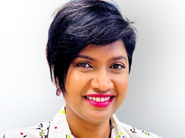 Anglo American Warns Public Of Online Share Trading Scams - The Bulrushes