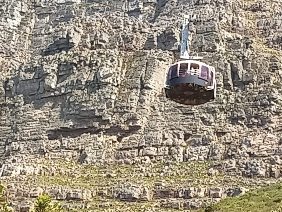 Arson Suspect Arrested: Fire On Table Mountain Contained, Aerial Cable ...