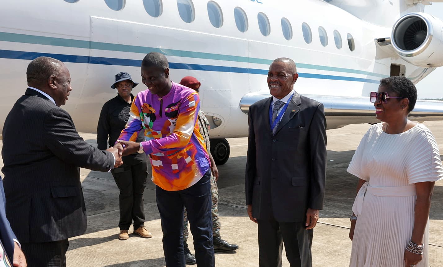 President Ramaphosa Arrives In Maputo For President-Elect Daniel Chapo ...