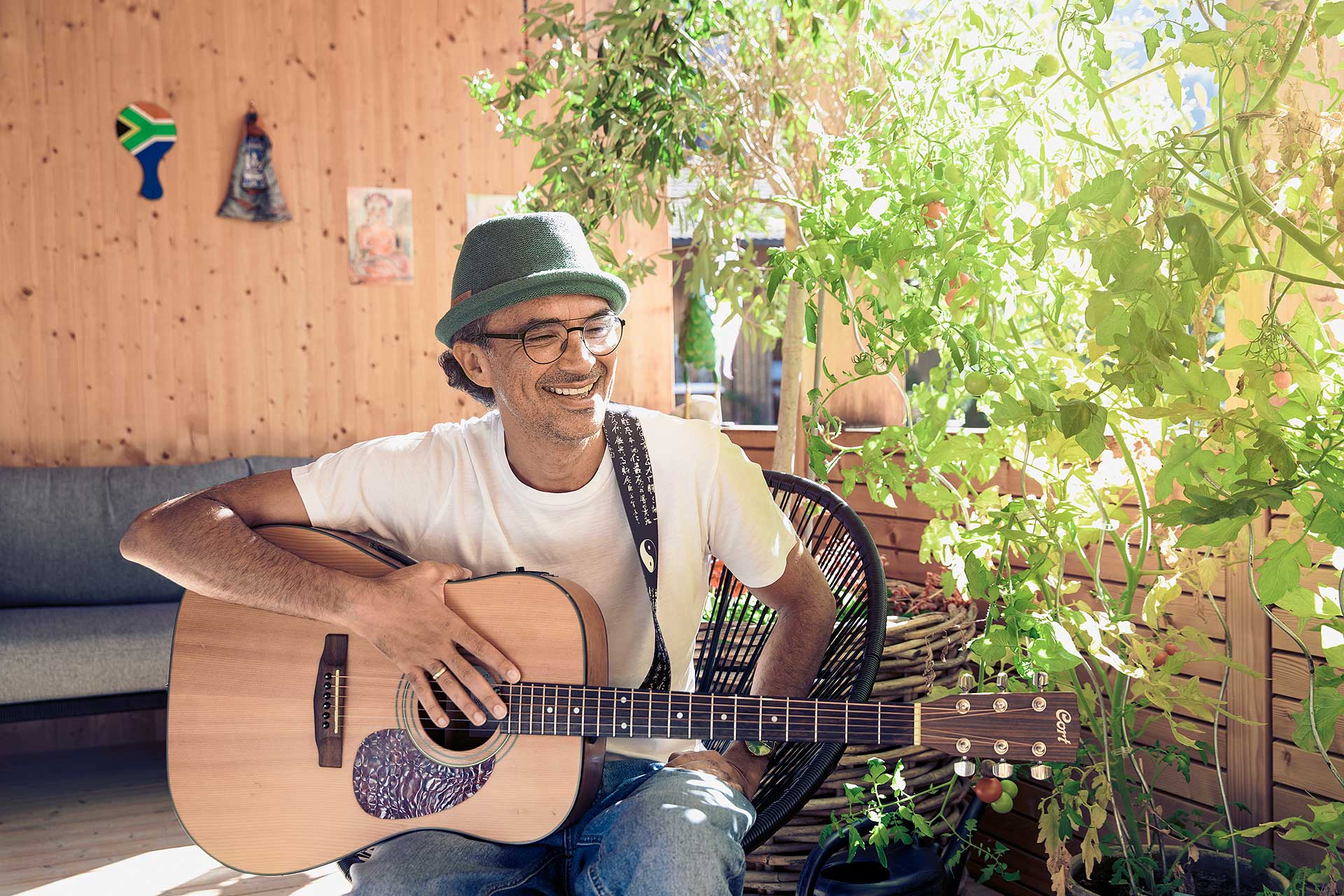 Vulvasphere - Woman Beyond The Surface: A Bold, Multi-Sensory ...