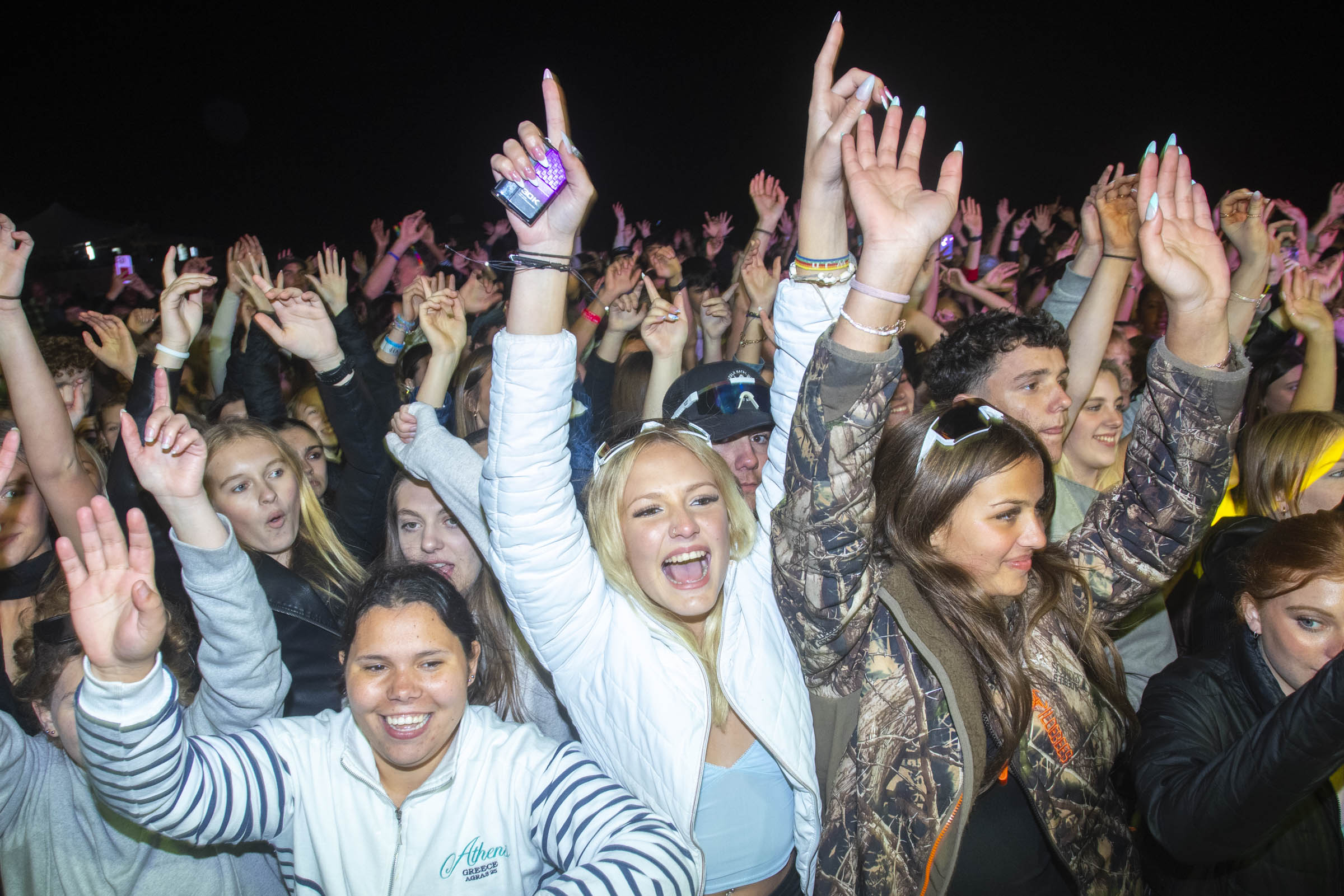 Salt Rock Lights Up With Ballito Pro Concerts - The Bulrushes