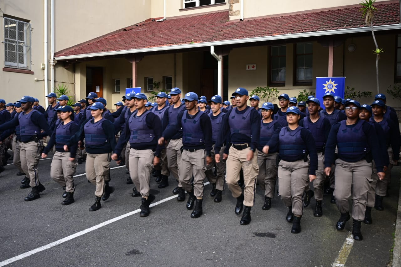 Cape Town Mayor Hill-Lewis Unveils Plan to Deploy 700 New City Police ...