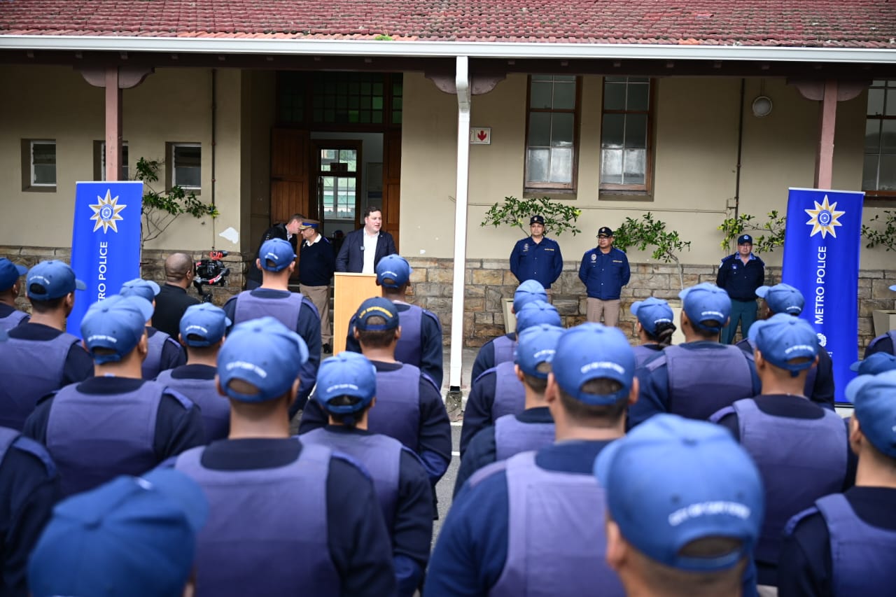 Cape Town Mayor Hill-Lewis Says 700 New City Police Officers To Be Deployed This Spring - The ...