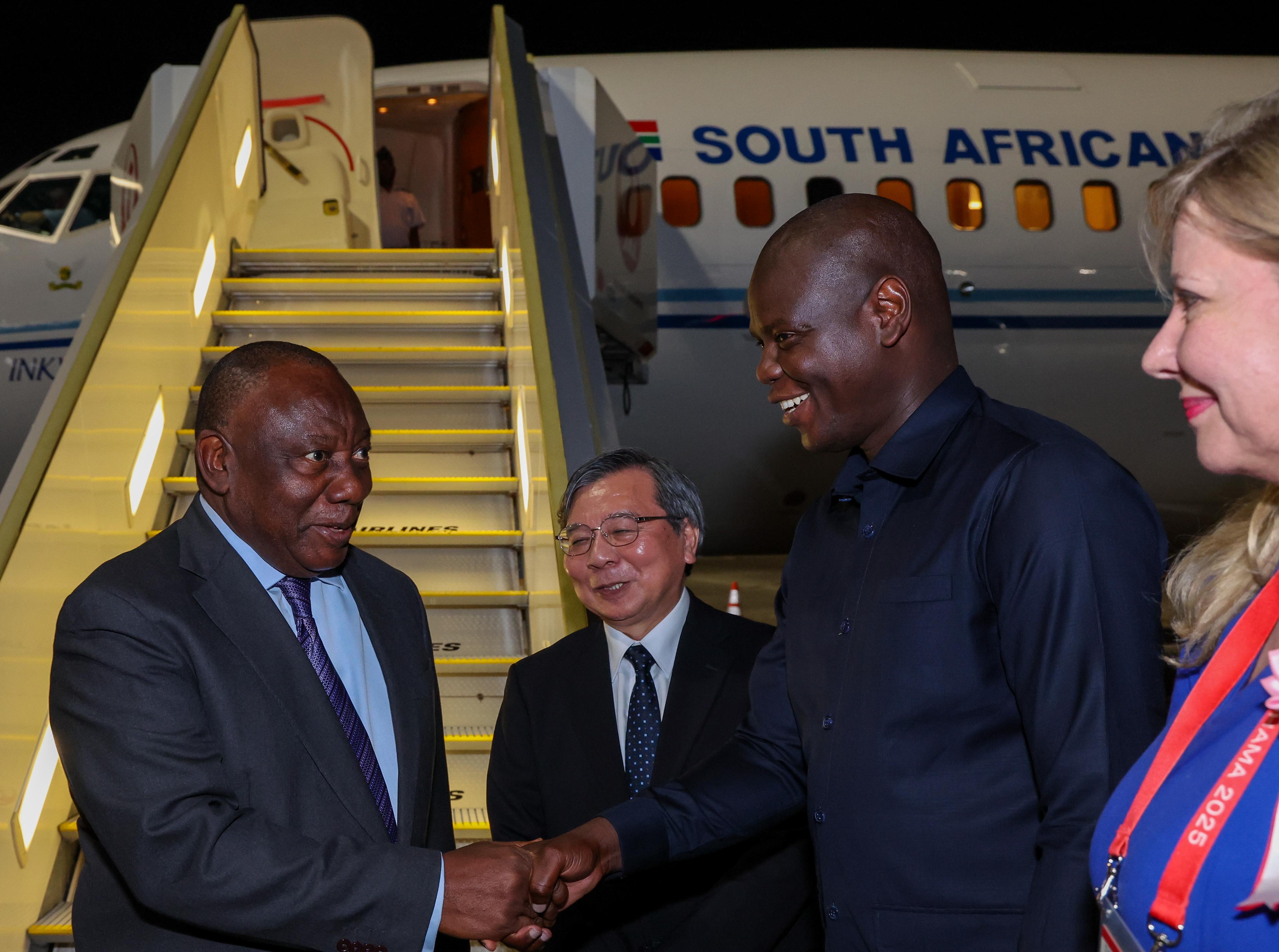 DUT Student Jumps To His Death From High-Rise Building At Steve Biko ...