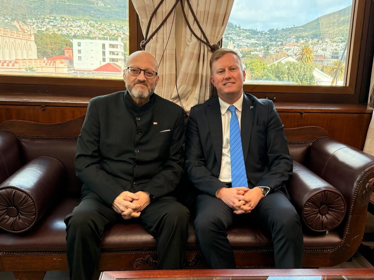 Minister Macpherson Mourns The Passing Of UIM Leader Neil De Beer - The ...