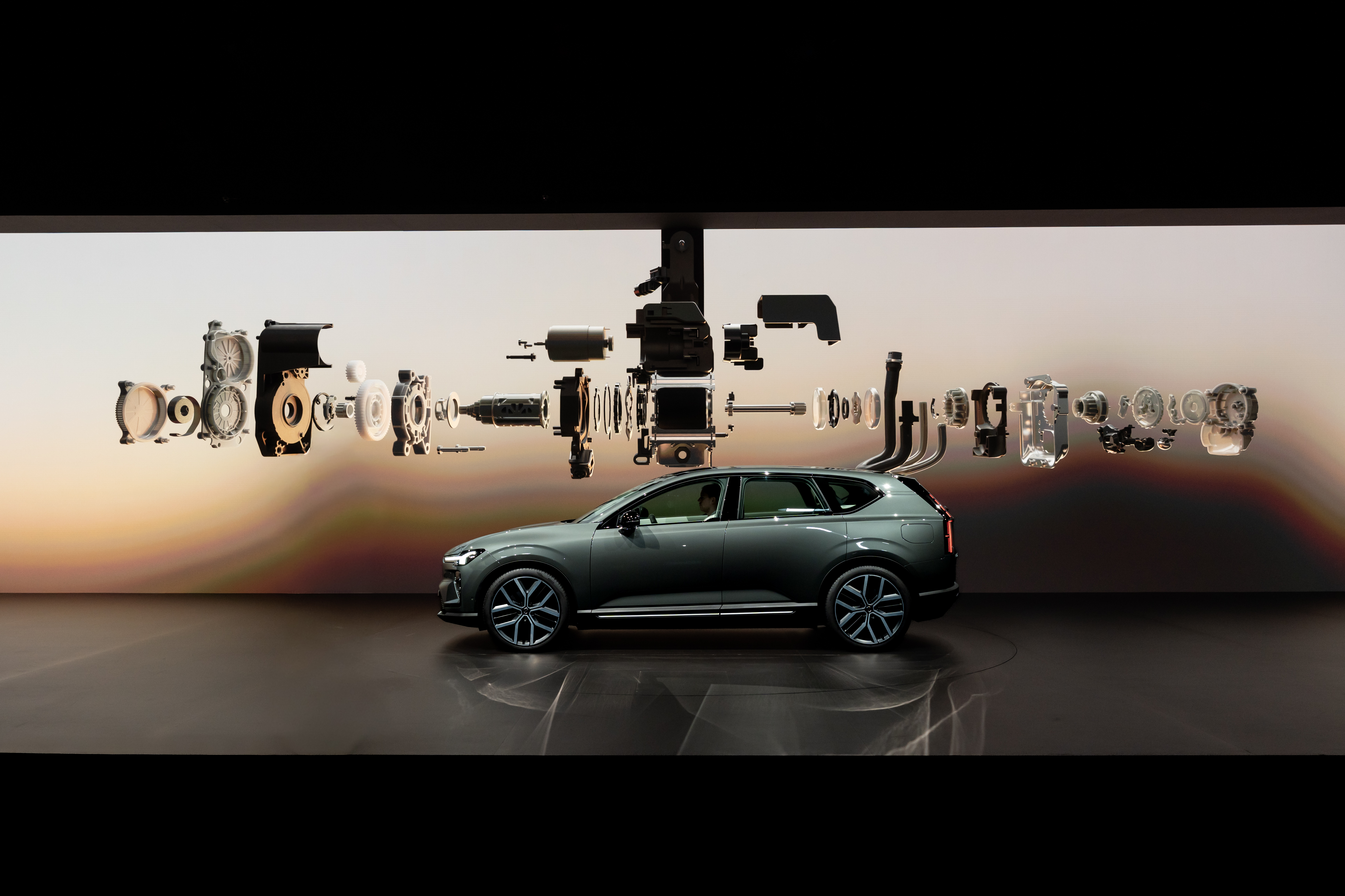 The Car That Changes The Game – Meet The New, All-Electric Volvo EX60 ...